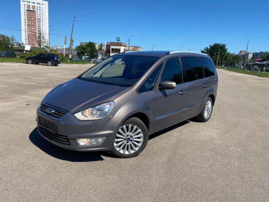 Brūns Ford Galaxy 2015 Rīga, ar dzinēja tilpumu 2.00 L un nobraukumu 234 tūkst. km par 9450 €, foto 1 vietnē AUTOMOTO.COM.LV