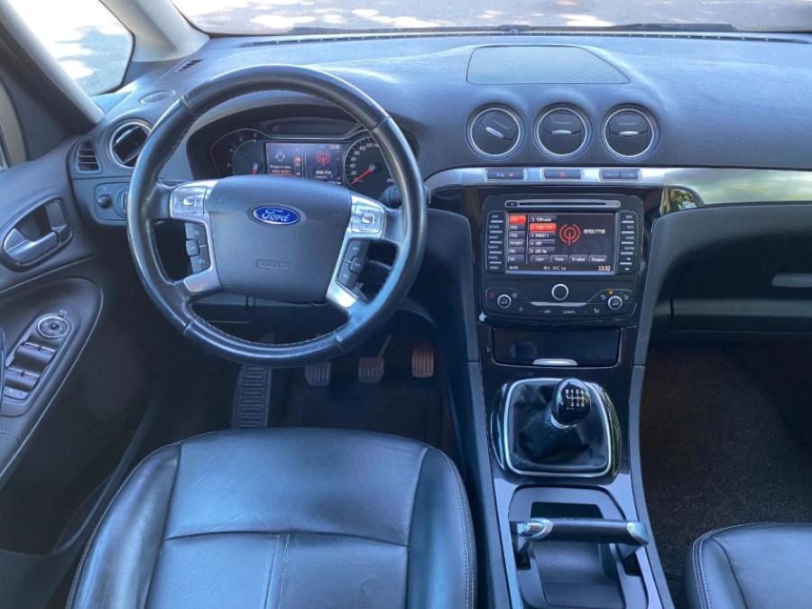Brūns Ford Galaxy 2015 Rīga, ar dzinēja tilpumu 2.00 L un nobraukumu 234 tūkst. km par 9450 €, foto 8 vietnē AUTOMOTO.COM.LV