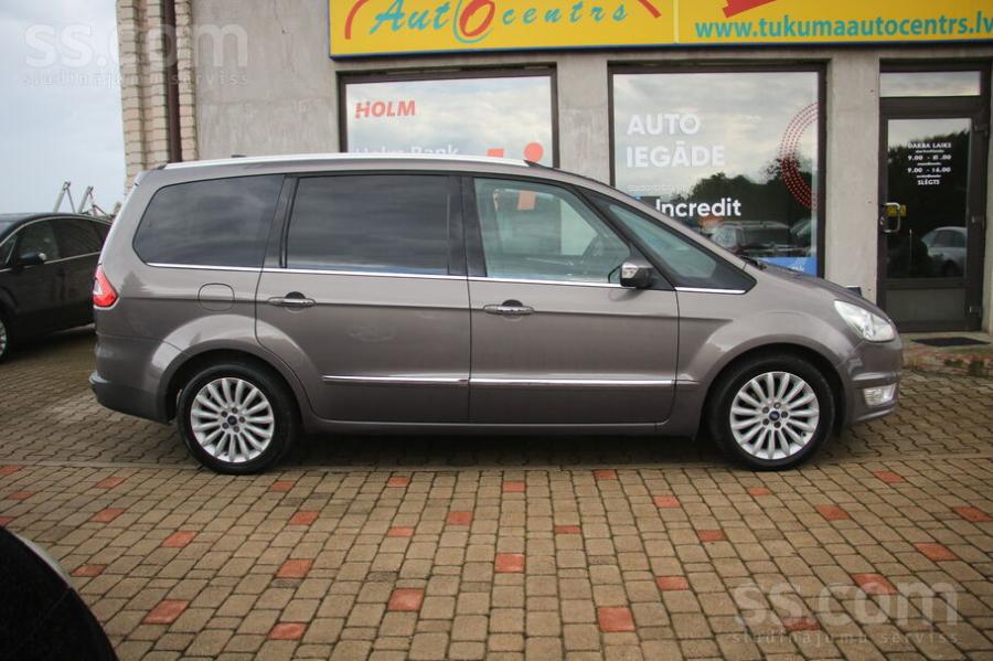 Brown Ford Galaxy 2015 in Tukums, with an engine capacity of 2.00 L and mileage of 0 thousand km for 8800 €, photo 3 on AUTOMOTO.COM.LV