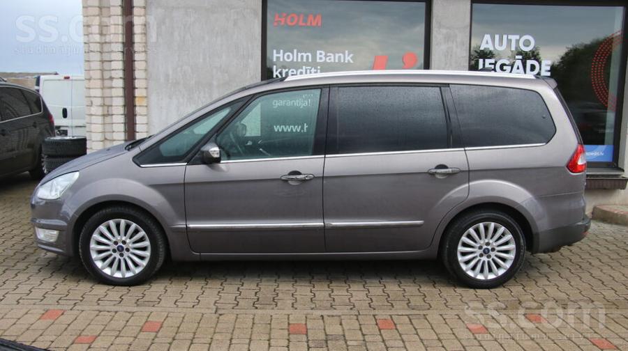 Brown Ford Galaxy 2015 in Tukums, with an engine capacity of 2.00 L and mileage of 0 thousand km for 8800 €, photo 6 on AUTOMOTO.COM.LV