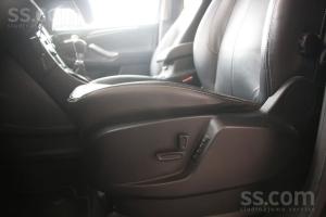 Brown Ford Galaxy 2015 in Tukums, with an engine capacity of 2.00 L and mileage of 0 thousand km for 8800 €, photo 12 on AUTOMOTO.COM.LV