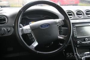 Brown Ford Galaxy 2015 in Tukums, with an engine capacity of 2.00 L and mileage of 0 thousand km for 8800 €, photo 14 on AUTOMOTO.COM.LV