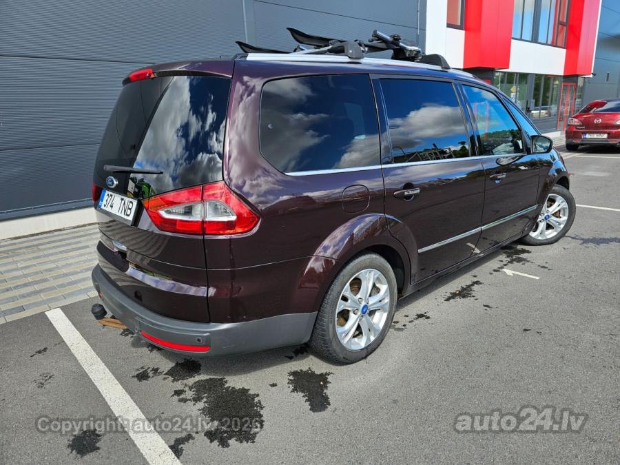 Brūns Ford Galaxy 2011 Tallina, ar dzinēja tilpumu 2.00 L un nobraukumu 279 tūkst. km par 8300 €, foto 5 vietnē AUTOMOTO.COM.LV