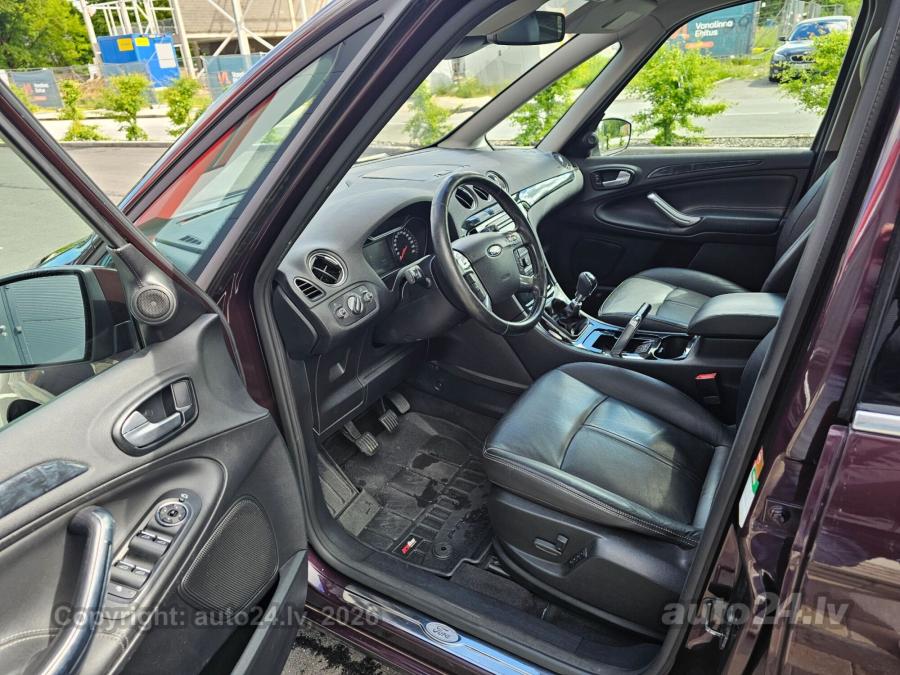 Brūns Ford Galaxy 2011 Tallina, ar dzinēja tilpumu 2.00 L un nobraukumu 279 tūkst. km par 8300 €, foto 6 vietnē AUTOMOTO.COM.LV