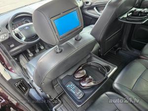 Brūns Ford Galaxy 2011 Tallina, ar dzinēja tilpumu 2.00 L un nobraukumu 279 tūkst. km par 8300 €, foto 9 vietnē AUTOMOTO.COM.LV