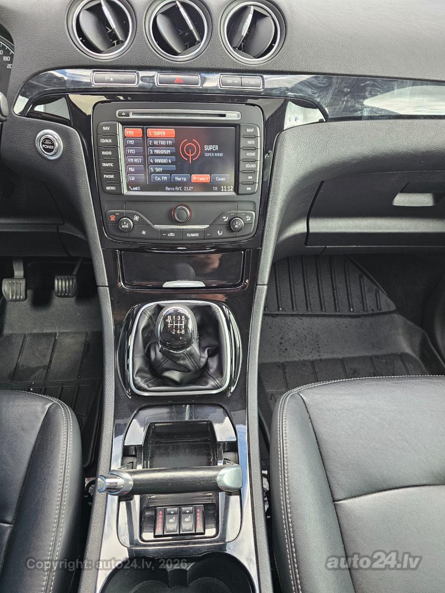 Brūns Ford Galaxy 2011 Tallina, ar dzinēja tilpumu 2.00 L un nobraukumu 279 tūkst. km par 8300 €, foto 18 vietnē AUTOMOTO.COM.LV