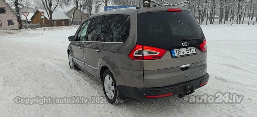 Brown Ford Galaxy 2012 in Paide, with an engine capacity of 2.00 L and mileage of 278 thousand km for 5990 €, photo 4 on AUTOMOTO.COM.LV