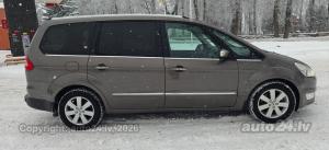 Brown Ford Galaxy 2012 in Paide, with an engine capacity of 2.00 L and mileage of 278 thousand km for 5990 €, photo 6 on AUTOMOTO.COM.LV