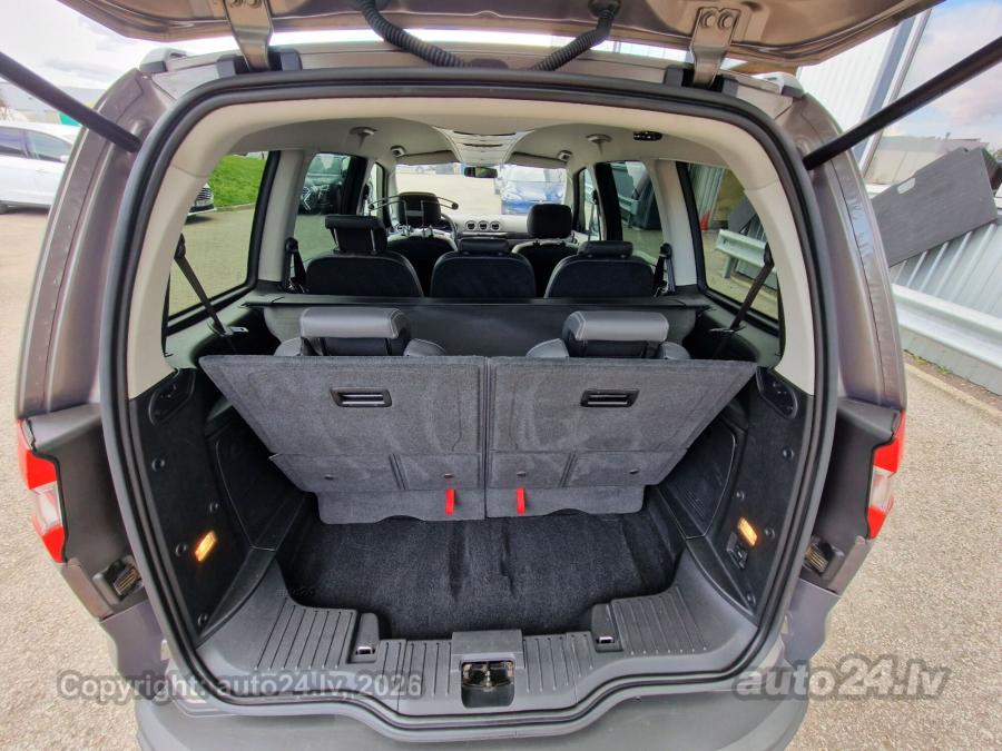 Brūns Ford Galaxy 2012 Tartu, ar dzinēja tilpumu 2.00 L un nobraukumu 204 tūkst. km par 7690 €, foto 23 vietnē AUTOMOTO.COM.LV