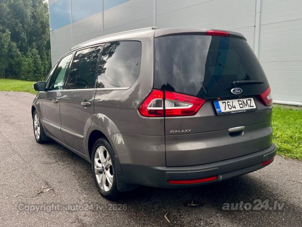 Brūns Ford Galaxy 2014 Pērnava, ar dzinēja tilpumu 2.00 L un nobraukumu 205 tūkst. km par 7850 €, foto 7 vietnē AUTOMOTO.COM.LV