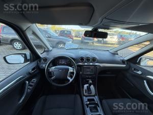 Ford Galaxy 2011 in Talsi, with an engine capacity of 2.00 L and mileage of 296 thousand km for 4970 €, photo 10 on AUTOMOTO.COM.LV