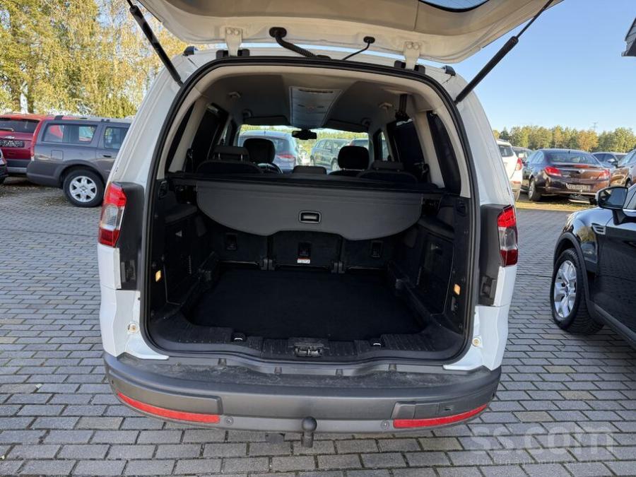 Ford Galaxy 2011 in Talsi, with an engine capacity of 2.00 L and mileage of 296 thousand km for 4970 €, photo 15 on AUTOMOTO.COM.LV