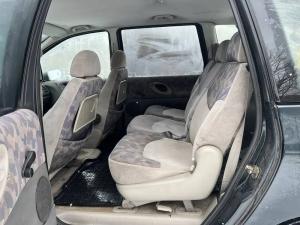 Zaļš Ford Galaxy 1995 Rēzekne, ar dzinēja tilpumu 2.00 L un nobraukumu 275 tūkst. km par 1100 €, foto 8 vietnē AUTOMOTO.COM.LV