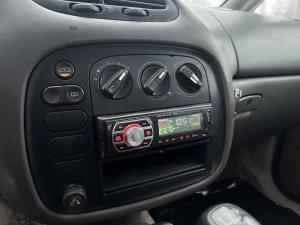 Zaļš Ford Galaxy 1995 Rēzekne, ar dzinēja tilpumu 2.00 L un nobraukumu 275 tūkst. km par 1100 €, foto 11 vietnē AUTOMOTO.COM.LV