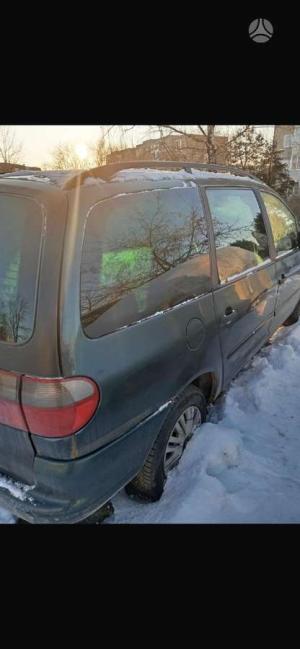 Zaļš Ford Galaxy 1998 Viļņa, ar dzinēja tilpumu 1.90 L un nobraukumu 617 tūkst. km par 400 €, foto 5 vietnē AUTOMOTO.COM.LV