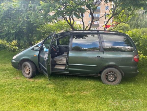Zaļš Ford Galaxy 1999 Jēkabpils, ar dzinēja tilpumu 1.90 L un nobraukumu 328 tūkst. km par 1500 €, foto 3 vietnē AUTOMOTO.COM.LV
