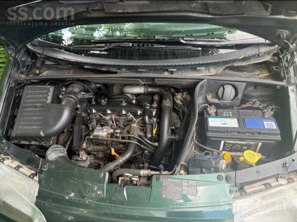 Zaļš Ford Galaxy 1999 Jēkabpils, ar dzinēja tilpumu 1.90 L un nobraukumu 328 tūkst. km par 1500 €, foto 6 vietnē AUTOMOTO.COM.LV