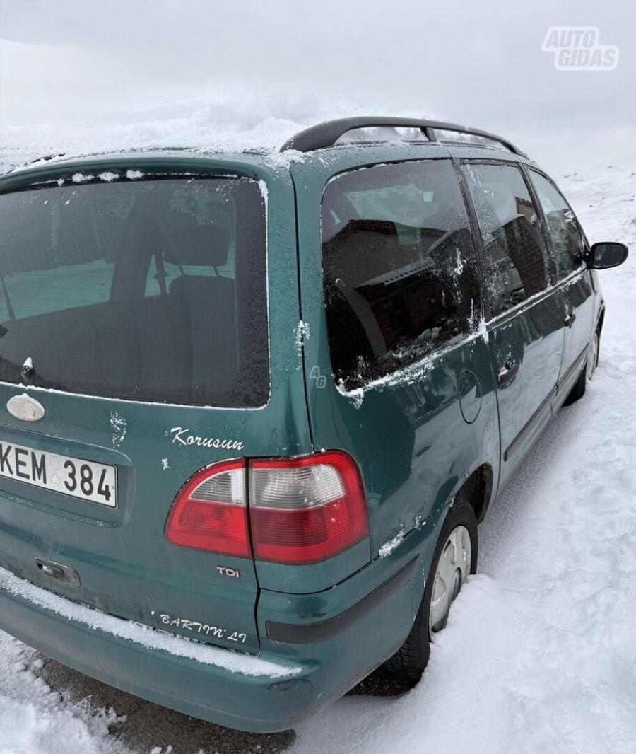 Green Ford Galaxy 2000 in Panevezys, with an engine capacity of 1.90 L and mileage of 415 thousand km for 400 €, photo 4 on AUTOMOTO.COM.LV