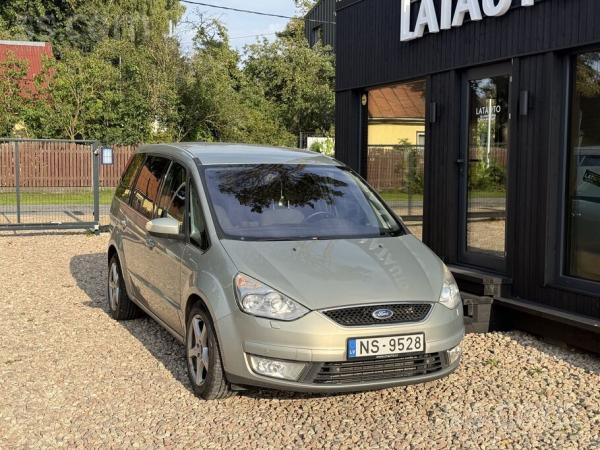 Zaļš Ford Galaxy 2009 Rīga, ar dzinēja tilpumu 2.20 L un nobraukumu 357 tūkst. km par 3999 €, foto 1 vietnē AUTOMOTO.COM.LV