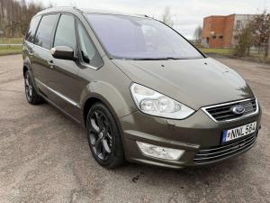 Green Ford Galaxy 2010 in Siauliai, with an engine capacity of 2.00 L and mileage of 400 thousand km for 4850 €, photo 2 on AUTOMOTO.COM.LV