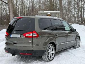 Green Ford Galaxy 2010 in Siauliai, with an engine capacity of 2.00 L and mileage of 400 thousand km for 4650 €, photo 9 on AUTOMOTO.COM.LV