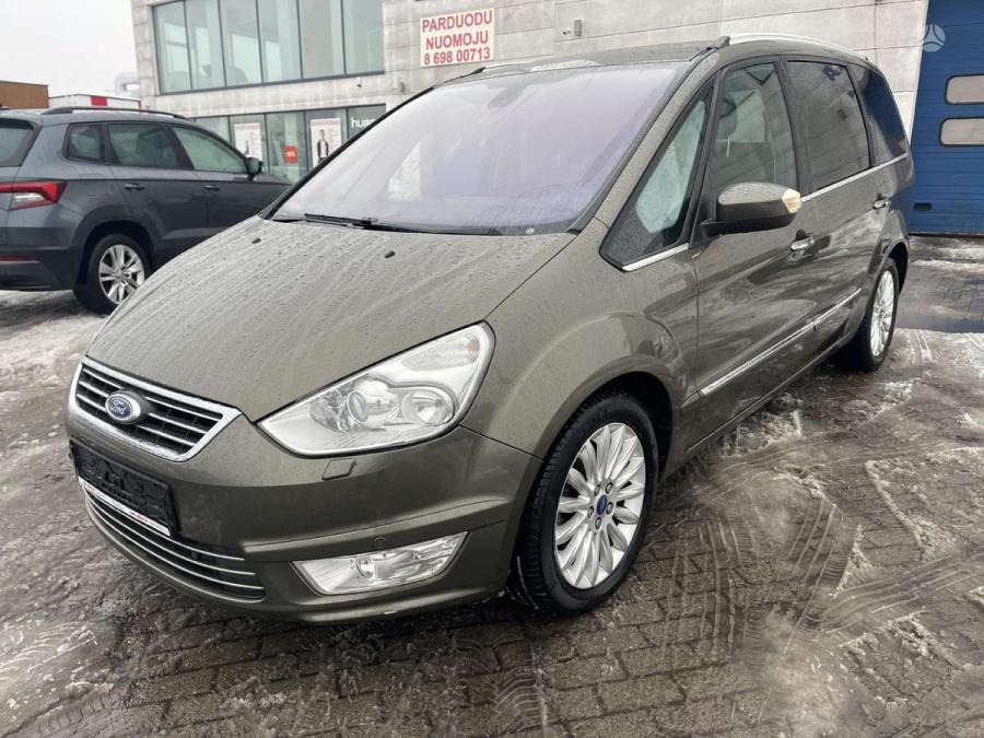 Green Ford Galaxy 2011 in Kaunas, with an engine capacity of 2.00 L and mileage of 278 thousand km for 5250 €, photo 1 on AUTOMOTO.COM.LV