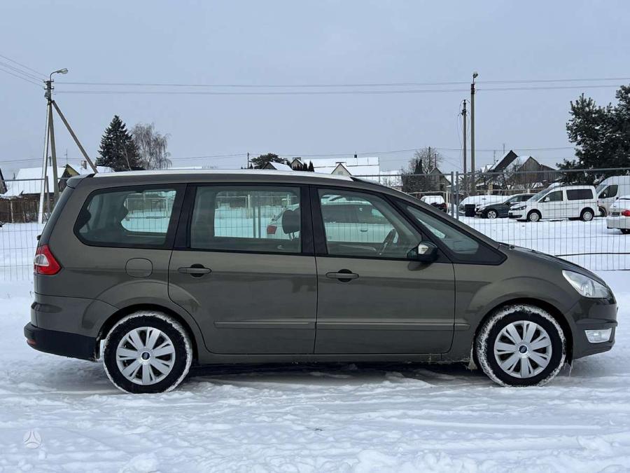 Zaļš Ford Galaxy 2012 Kėdainiai, ar dzinēja tilpumu 2.00 L un nobraukumu 263 tūkst. km par 5699 €, foto 5 vietnē AUTOMOTO.COM.LV