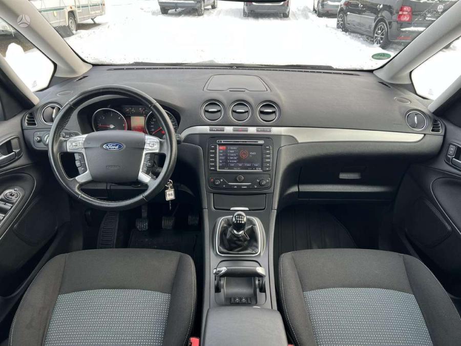 Zaļš Ford Galaxy 2012 Kėdainiai, ar dzinēja tilpumu 2.00 L un nobraukumu 263 tūkst. km par 5699 €, foto 13 vietnē AUTOMOTO.COM.LV