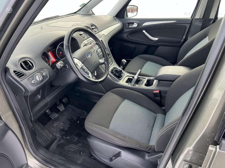 Zaļš Ford Galaxy 2012 Kėdainiai, ar dzinēja tilpumu 2.00 L un nobraukumu 263 tūkst. km par 5699 €, foto 15 vietnē AUTOMOTO.COM.LV