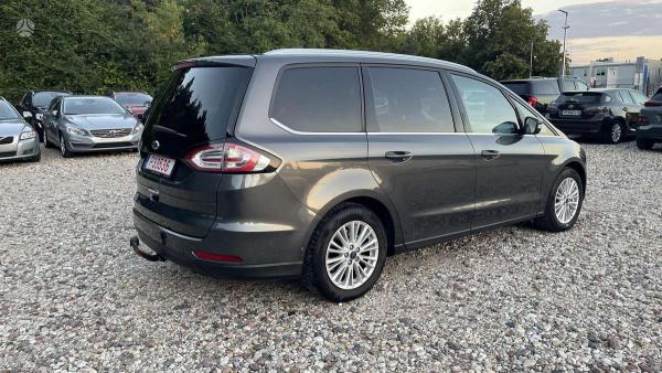Green Ford Galaxy 2017 in Kaunas, with an engine capacity of 2.00 L and mileage of 270 thousand km for 8600 €, photo 6 on AUTOMOTO.COM.LV