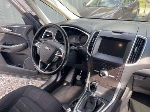 Green Ford Galaxy 2017 in Kaunas, with an engine capacity of 2.00 L and mileage of 270 thousand km for 8600 €, photo 12 on AUTOMOTO.COM.LV