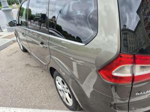 Green Ford Galaxy 2013 in Vilnius, with an engine capacity of 2.00 L and mileage of 282 thousand km for 3500 €, photo 6 on AUTOMOTO.COM.LV