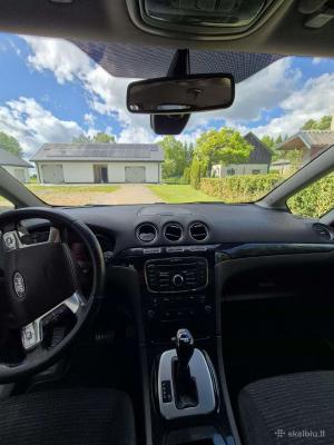 Green Ford Galaxy 2013 in Vilnius, with an engine capacity of 2.00 L and mileage of 282 thousand km for 3500 €, photo 12 on AUTOMOTO.COM.LV