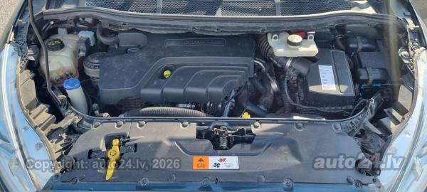 Zaļš Ford Galaxy 2015 Valga, ar dzinēja tilpumu 2.00 L un nobraukumu 237 tūkst. km par 9500 €, foto 7 vietnē AUTOMOTO.COM.LV