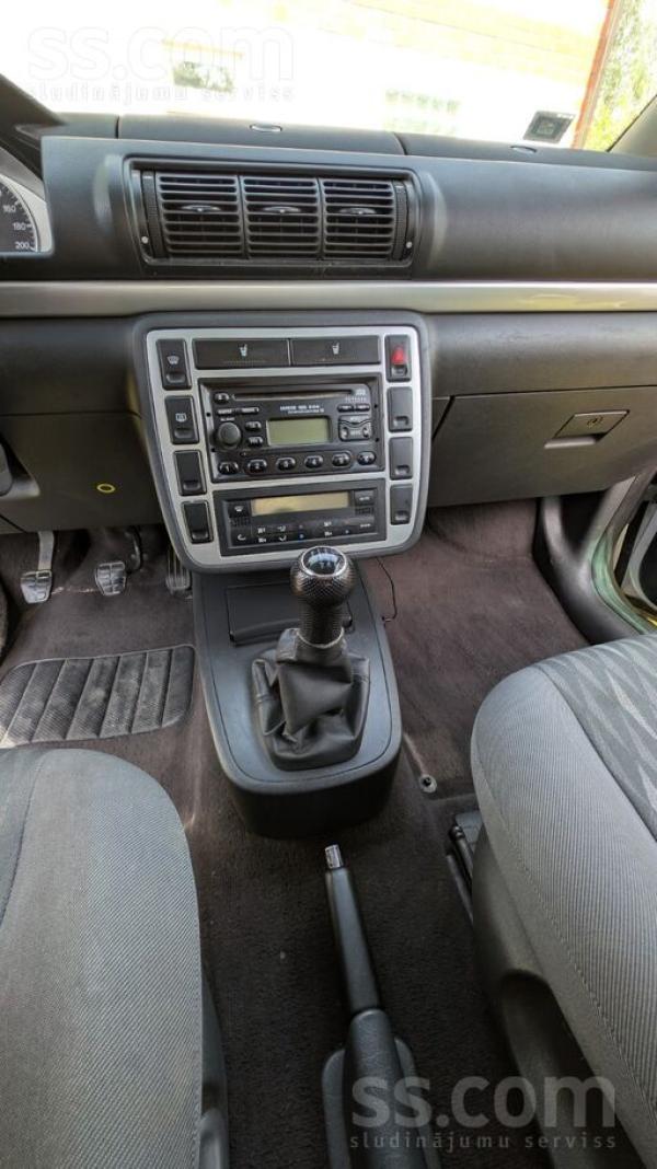 Pelēks Ford Galaxy 2002 Rīga, ar dzinēja tilpumu 1.90 L un nobraukumu 314 tūkst. km par 1000 €, foto 6 vietnē AUTOMOTO.COM.LV