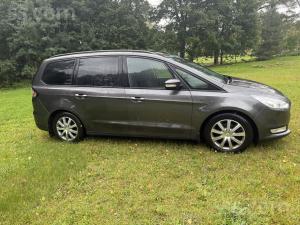 Pelēks Ford Galaxy 2015 Rīga, ar dzinēja tilpumu 2.00 L un nobraukumu 292 tūkst. km par 6200 €, foto 4 vietnē AUTOMOTO.COM.LV
