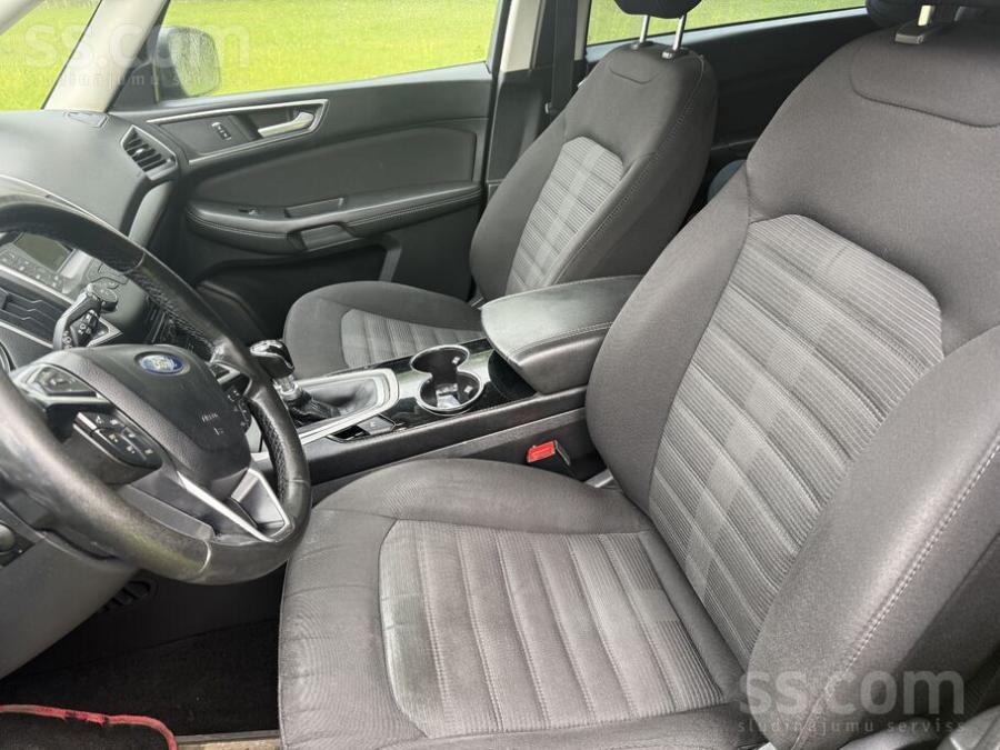 Pelēks Ford Galaxy 2015 Rīga, ar dzinēja tilpumu 2.00 L un nobraukumu 292 tūkst. km par 6200 €, foto 8 vietnē AUTOMOTO.COM.LV