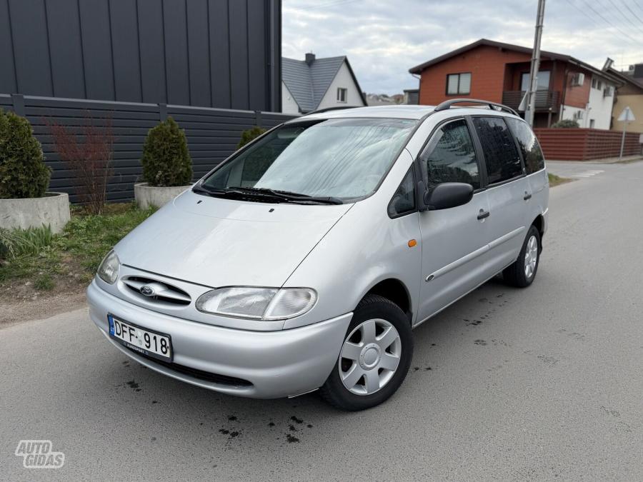 Pelēks Ford Galaxy 1996 Kauņa, ar dzinēja tilpumu 1.90 L un nobraukumu 288 tūkst. km par 1380 €, foto 1 vietnē AUTOMOTO.COM.LV