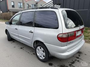 Pelēks Ford Galaxy 1996 Kauņa, ar dzinēja tilpumu 1.90 L un nobraukumu 288 tūkst. km par 1380 €, foto 9 vietnē AUTOMOTO.COM.LV