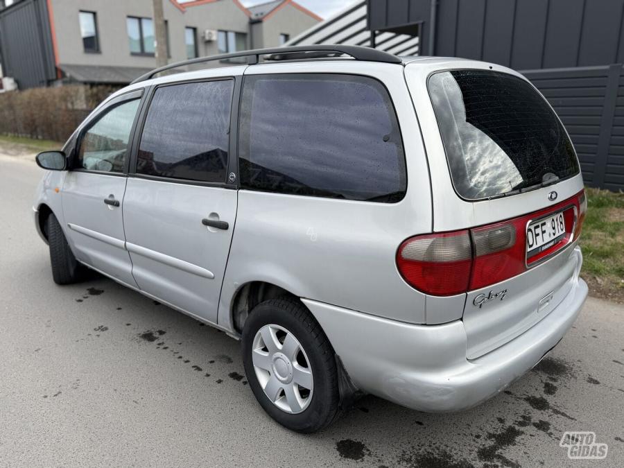 Pelēks Ford Galaxy 1996 Kauņa, ar dzinēja tilpumu 1.90 L un nobraukumu 288 tūkst. km par 1380 €, foto 9 vietnē AUTOMOTO.COM.LV