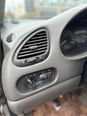 Pelēks Ford Galaxy 1996 Kauņa, ar dzinēja tilpumu 1.90 L un nobraukumu 288 tūkst. km par 1380 €, foto 14 vietnē AUTOMOTO.COM.LV