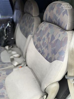 Pelēks Ford Galaxy 1996 Kauņa, ar dzinēja tilpumu 1.90 L un nobraukumu 288 tūkst. km par 1380 €, foto 19 vietnē AUTOMOTO.COM.LV
