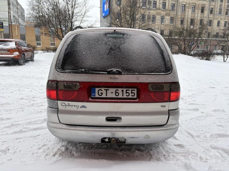 Pelēks Ford Galaxy 1997 Rīga, ar dzinēja tilpumu 1.90 L un nobraukumu 368 tūkst. km par 1400 €, foto 6 vietnē AUTOMOTO.COM.LV