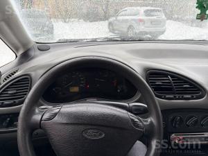 Pelēks Ford Galaxy 1997 Rīga, ar dzinēja tilpumu 1.90 L un nobraukumu 368 tūkst. km par 1400 €, foto 10 vietnē AUTOMOTO.COM.LV