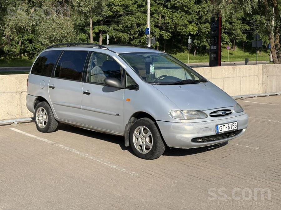 Pelēks Ford Galaxy 1997 Rīga, ar dzinēja tilpumu 1.90 L un nobraukumu 370 tūkst. km par 1450 €, foto 5 vietnē AUTOMOTO.COM.LV
