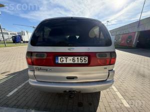 Pelēks Ford Galaxy 1997 Rīga, ar dzinēja tilpumu 1.90 L un nobraukumu 370 tūkst. km par 1450 €, foto 7 vietnē AUTOMOTO.COM.LV