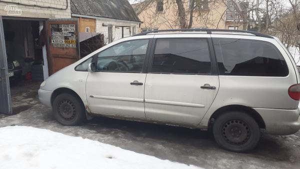 Pelēks Ford Galaxy 1999 Marijampole, ar dzinēja tilpumu 1.90 L un nobraukumu 390 tūkst. km par 400 €, foto 1 vietnē AUTOMOTO.COM.LV