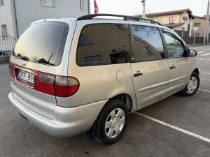 Pelēks Ford Galaxy 1999 Kauņa, ar dzinēja tilpumu 1.90 L un nobraukumu 256 tūkst. km par 1050 €, foto 6 vietnē AUTOMOTO.COM.LV
