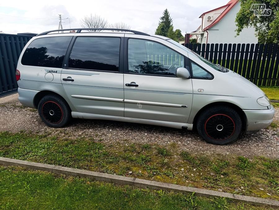 Grey Ford Galaxy 1999 in Marijampole, with an engine capacity of 1.90 L and mileage of 366 thousand km for 450 €, photo 4 on AUTOMOTO.COM.LV