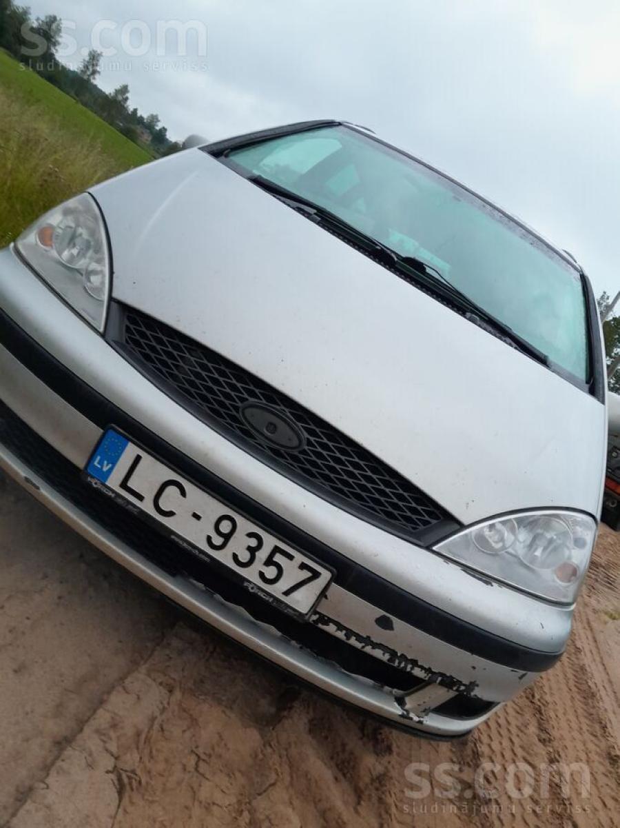 Pelēks Ford Galaxy 2000 Cēsis, ar dzinēja tilpumu 1.90 L un nobraukumu 413 tūkst. km par 499 €, foto 1 vietnē AUTOMOTO.COM.LV